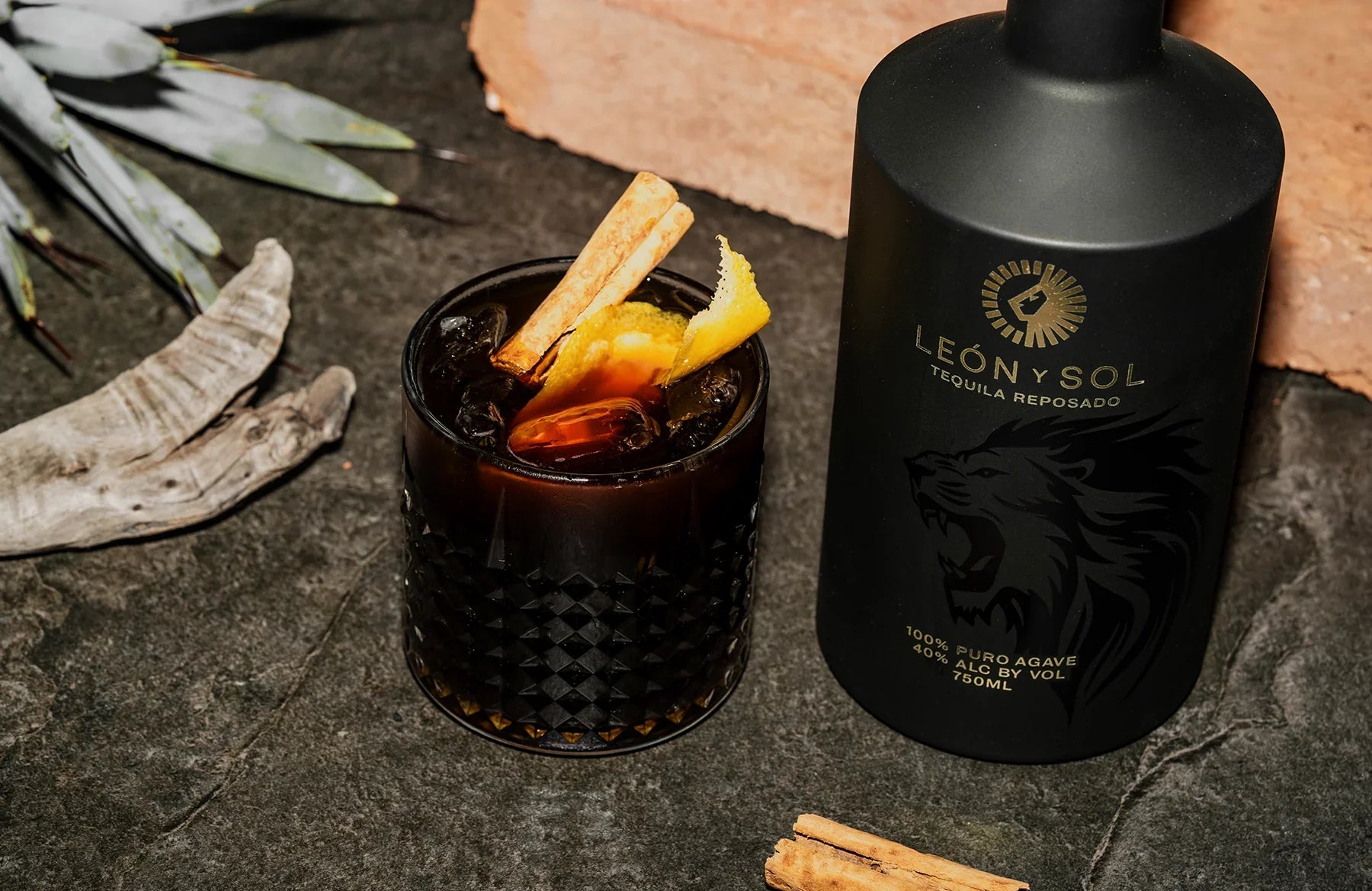 Café Reposado – León Y Sol